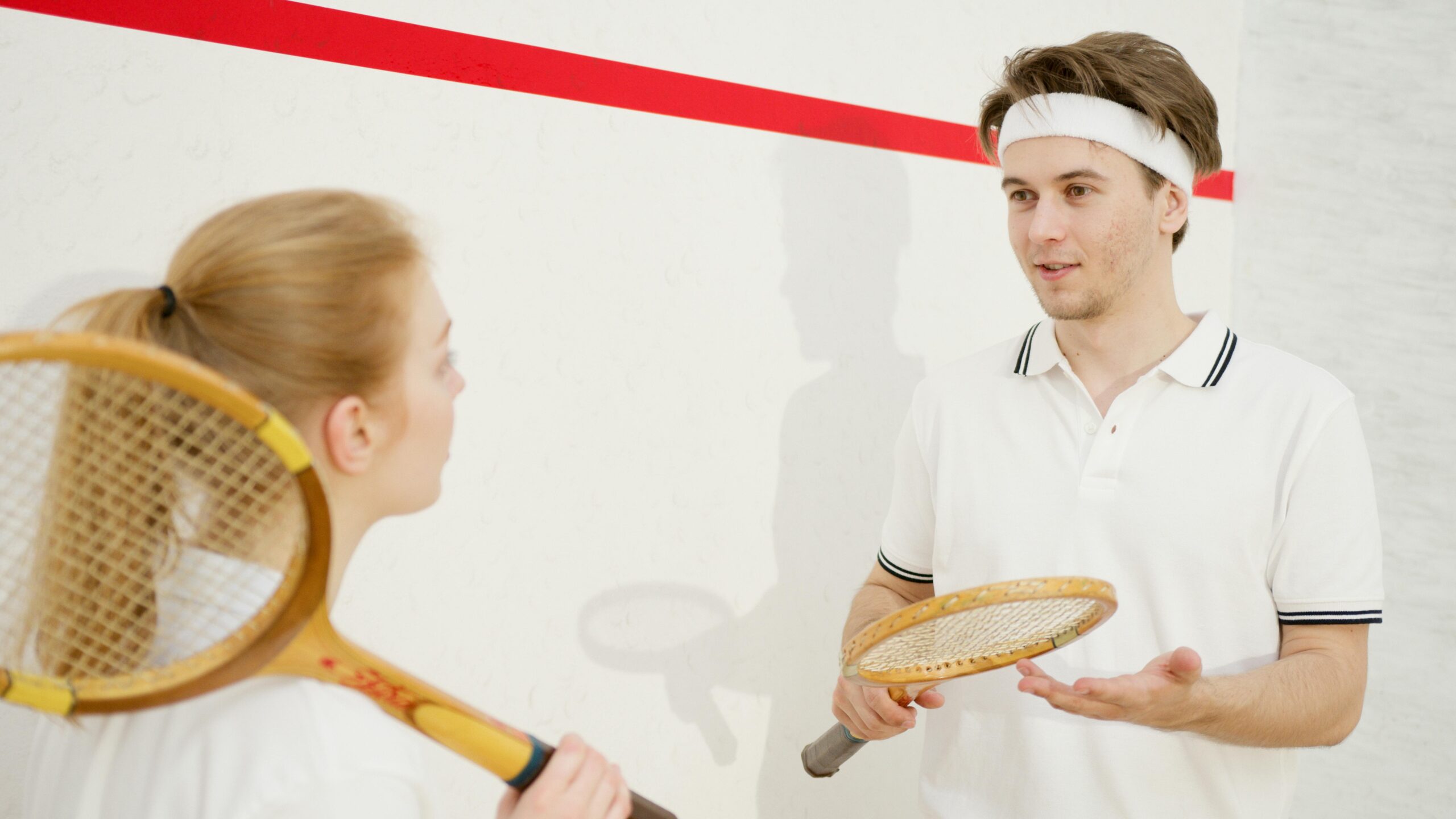 Top Strategies to Dominate Your Opponent on the Squash Court - Posset ...